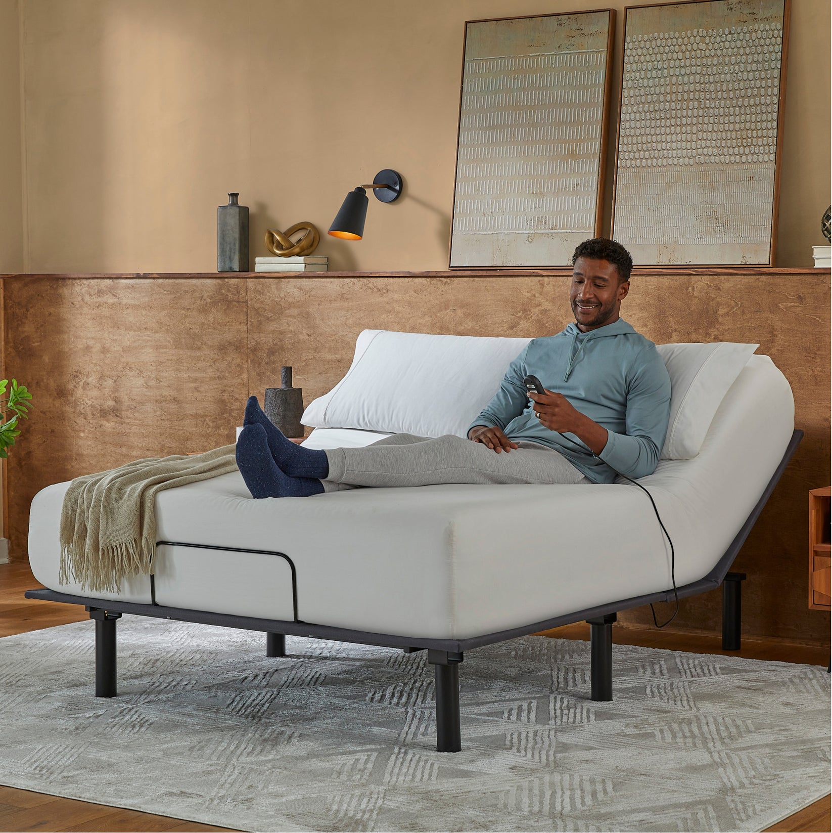 Baselogic Bronze by Serta - Adjustable Bed Frame Bases